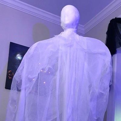How to Make a Spooky Ghost Decoration for the Halloween Season